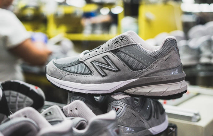 Made in USA: So werden New Balance Sneaker hergestellt – Schuhdealer